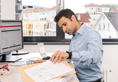 Sind Sie digital oder blättern Sie noch in Ihrer Papierakte ...