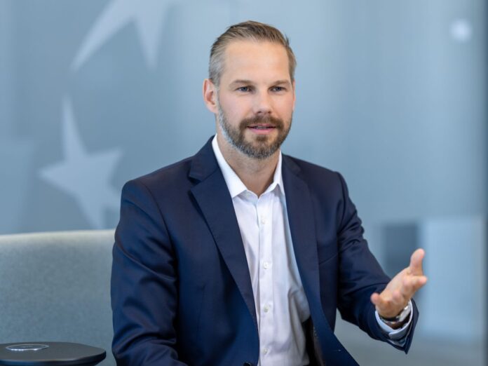 Arbeitsmarkt im Banking: Zwischen Fachkräftemangel und Bonussaison ...